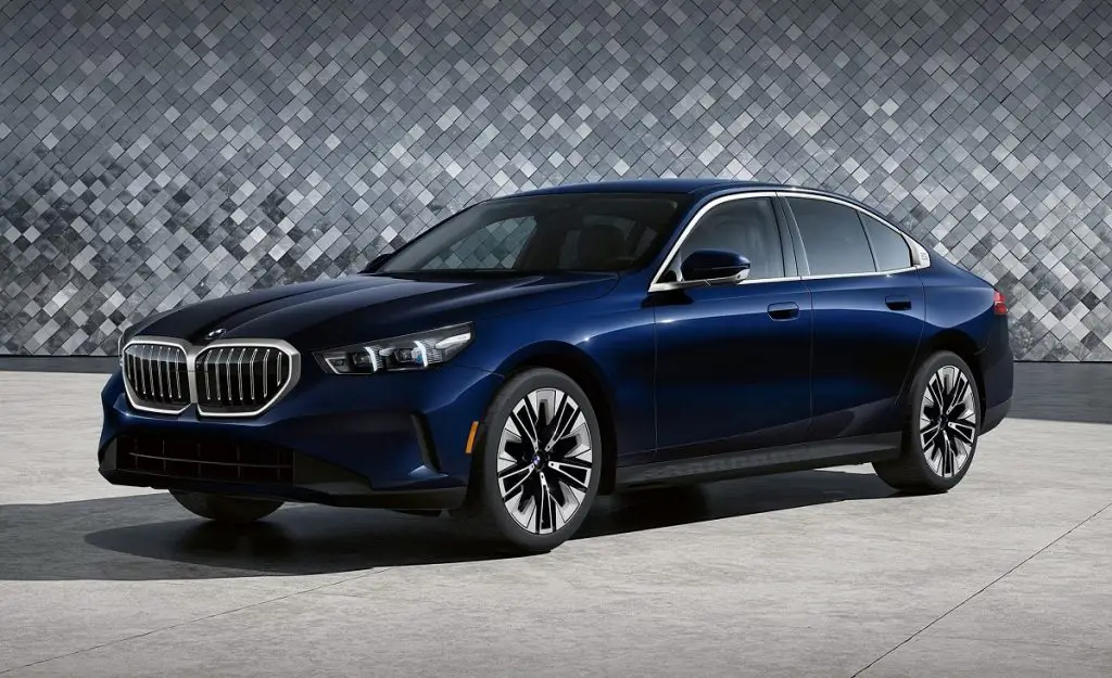 30 Best Cars for Long Distance Driving in 2025